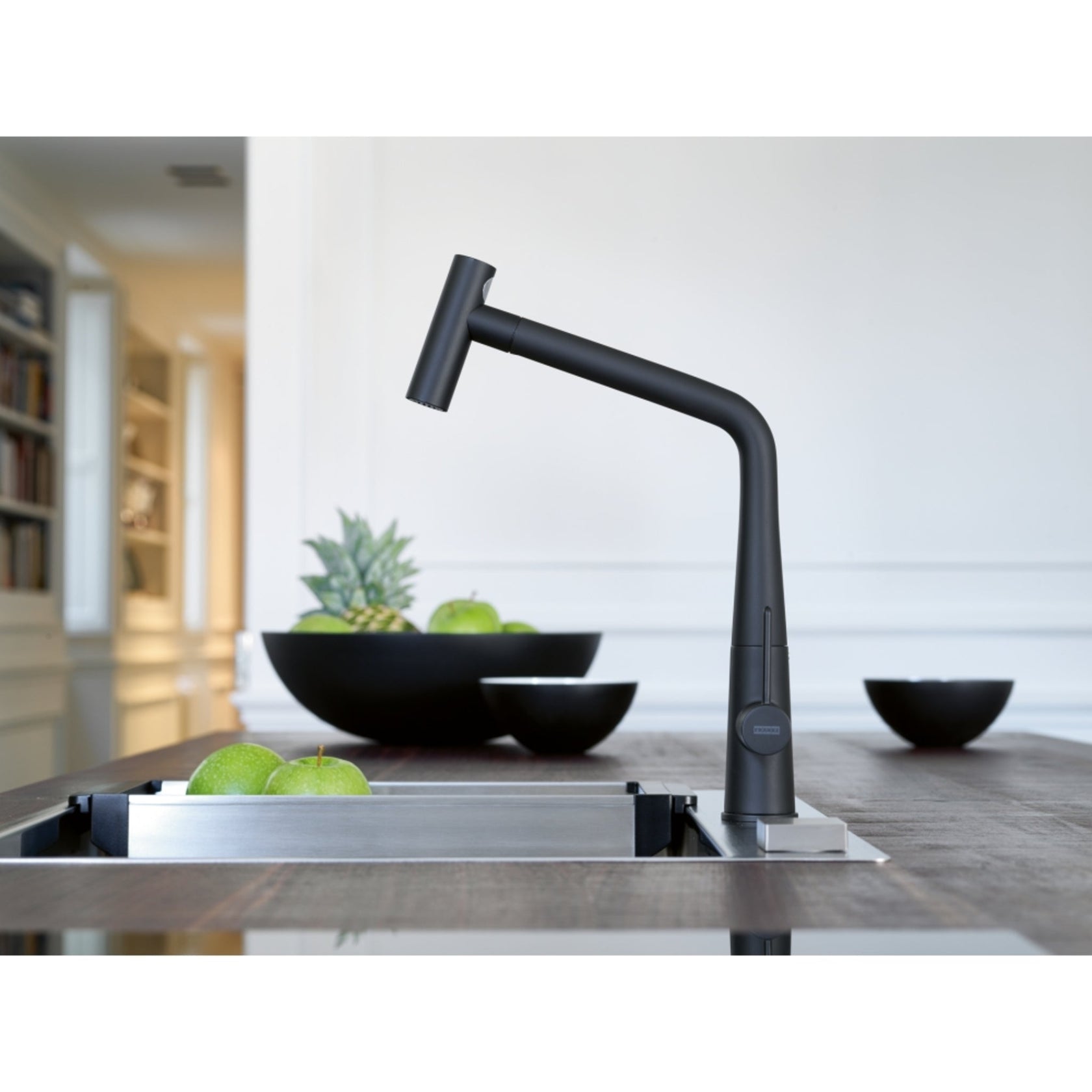 Franke Icon Pull Out Jet Shower Matt Black Kitchen Tap – The Tap Specialist